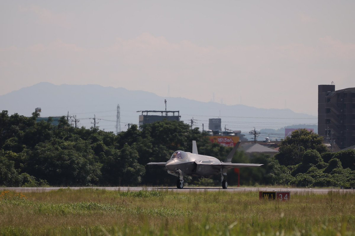 速度还真不慢：日本第二架自产F-35A首飞成功|战机|F-35A|小牧_手机新浪网