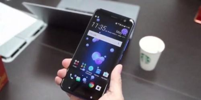 HTC U11获系统更新：多项系统应用名称被汉化_手机新浪网