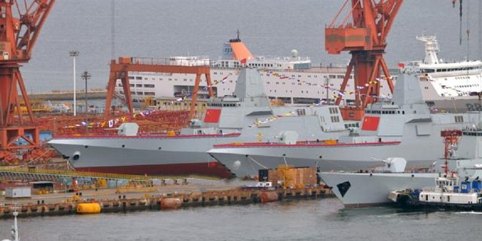 2030年中国海军有啥：2艘10万吨核动力航母20艘055型大驱_手机新浪网