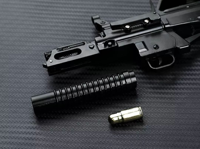 想深入了解95步枪吗？这款精致枪模能满足你的欲望