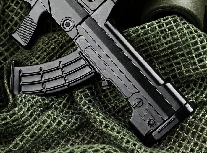 想深入了解95步枪吗？这款精致枪模能满足你的欲望