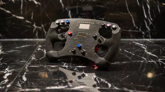 游戏装备大作战 | Fanatec CSW V2.5开箱