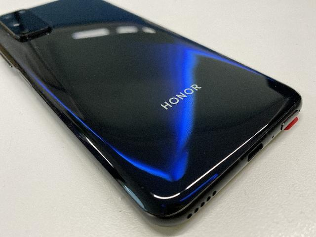 全系支持5G售价3299元起 荣耀V30 PRO首发体验__财经头条