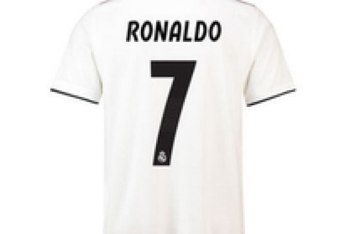 C罗转会忙疯尤文图斯天猫店：1位客服接待1000个粉丝