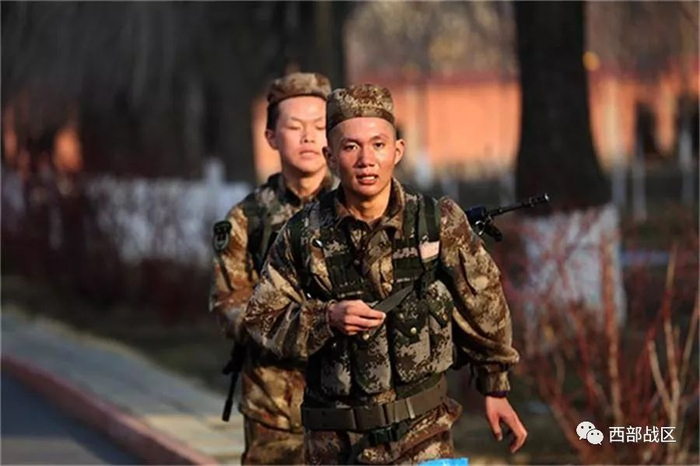 军营，让你遇见更好的自己|军营|战友|杨彪_手机新浪网