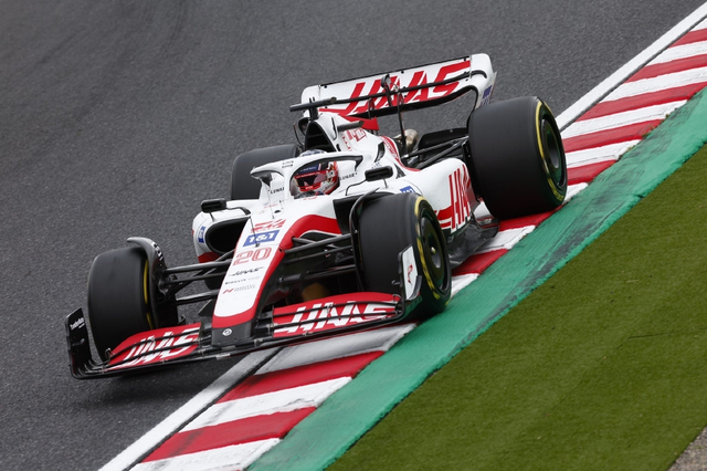 F1日本大奖赛第3次练习赛：维斯塔潘快过法拉利_手机新浪网