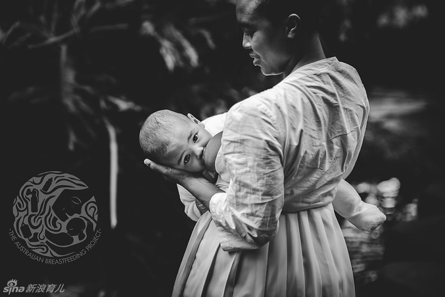 澳大利亚摄影师呼唤支持母乳喂养_新浪图片