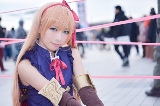 C91第一日精品女仆Cosplay_新浪图片