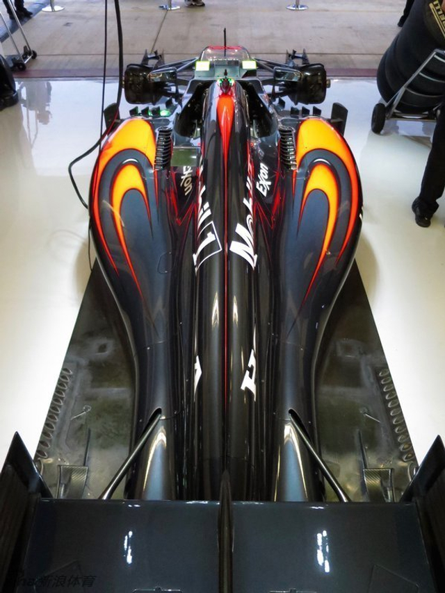 F1美国站FP2因暴雨取消 奥斯汀乌云盖顶水流成河_手机新浪网