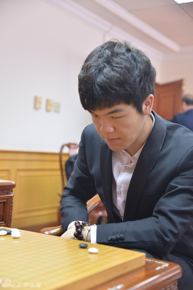 应氏杯围棋赛八强战打响_新浪图片