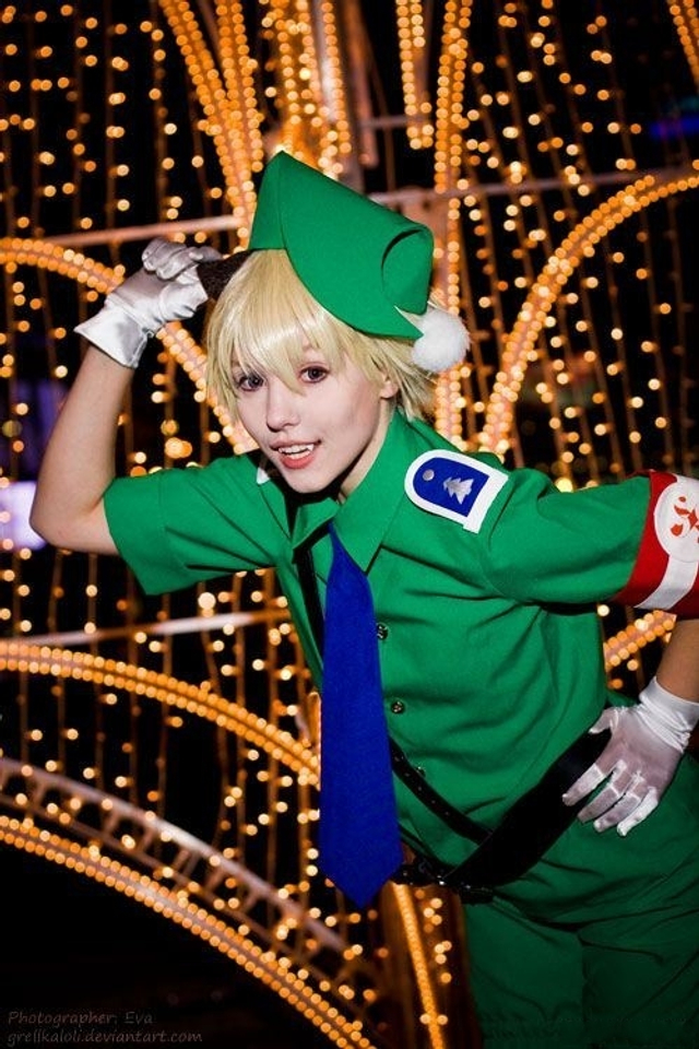 乌克兰童颜巨乳索菲COS合集_新浪图片