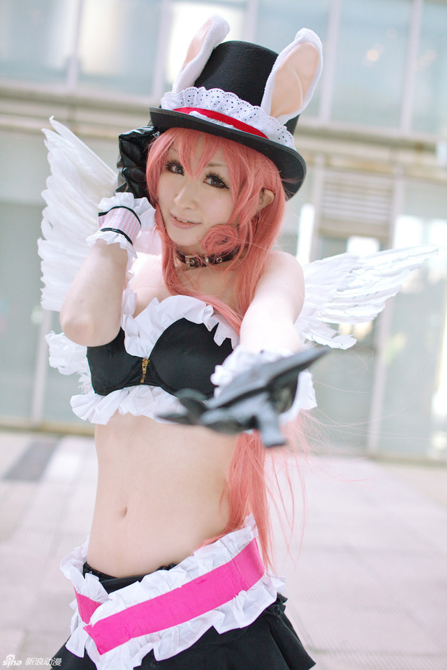 黑丝皮鞭兔耳比基尼，死神原来也这么性感_新浪图片