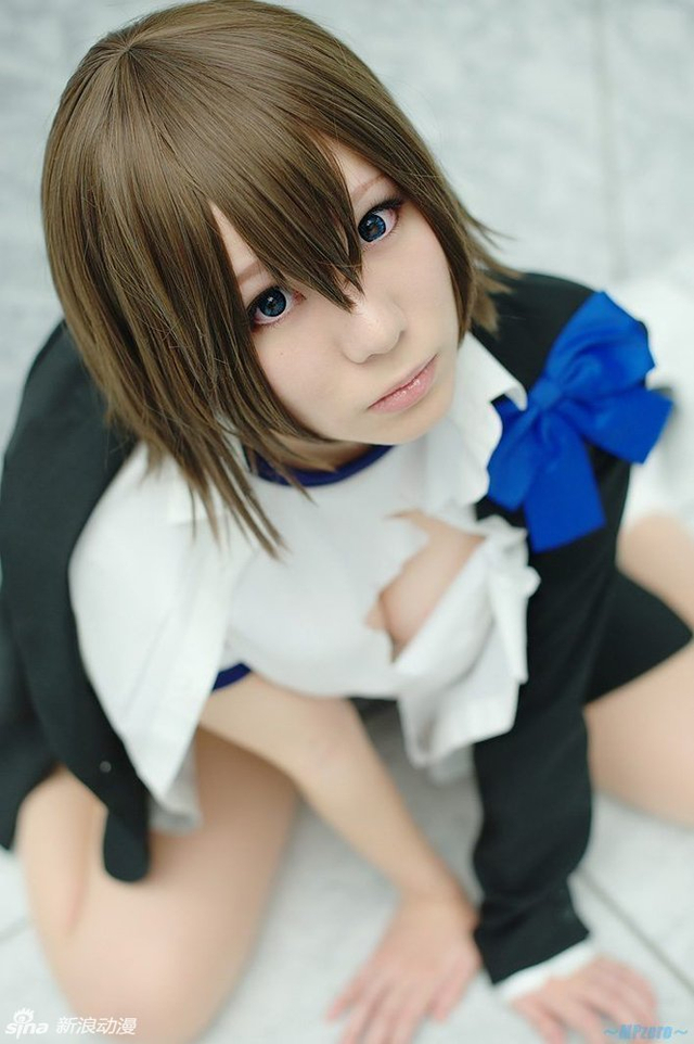 爆衣巨乳园原杏里，美腿展露清纯性感魅力，《无头骑士异闻录》CO_新浪图片