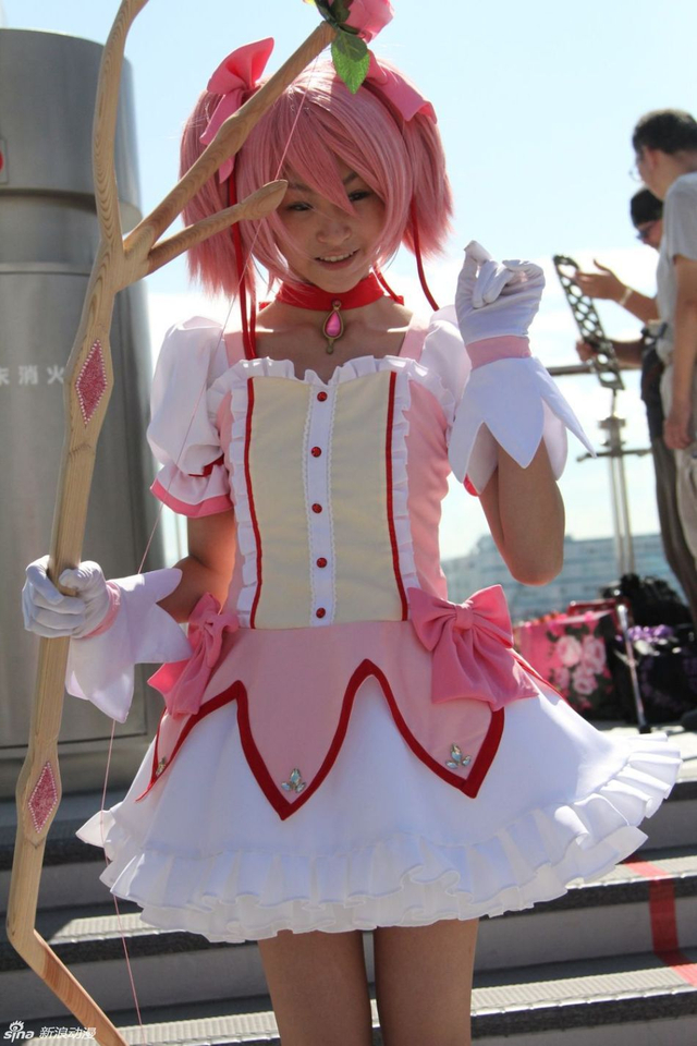 c82第3天福利，比基尼、迷你裙、美腿、纤腰一个都不能少！_新浪图片