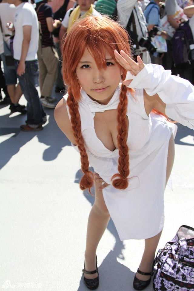 c82清凉性感风格cos欣赏，美腿美胸周末福利_新浪图片