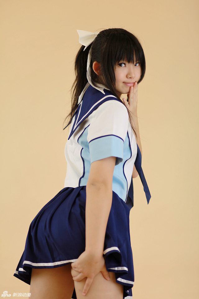 清纯靓丽小露性感，enako COS爱相随高岭爱花_新浪图片