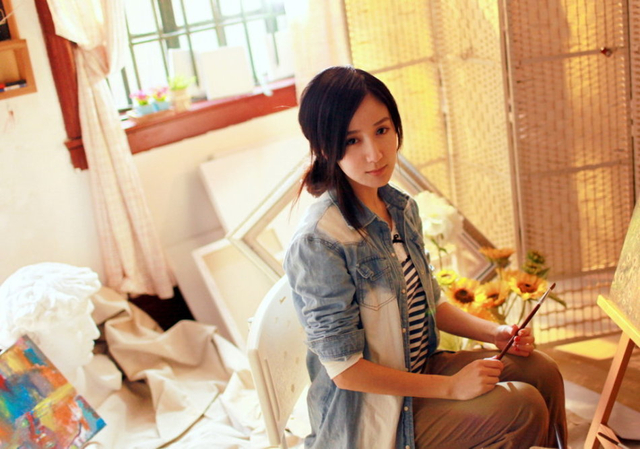 《爱情公寓3》胡一菲甜美脱俗写真_新浪图片