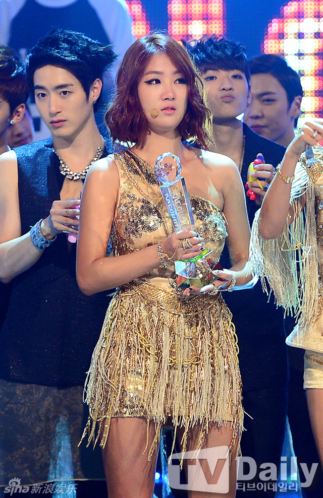 韩团EXO等《MCD》劲舞 SISTAR夺冠_新浪图片