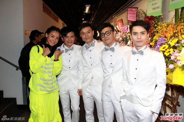 张栢芝高调捧场C All star演唱会_新浪图片