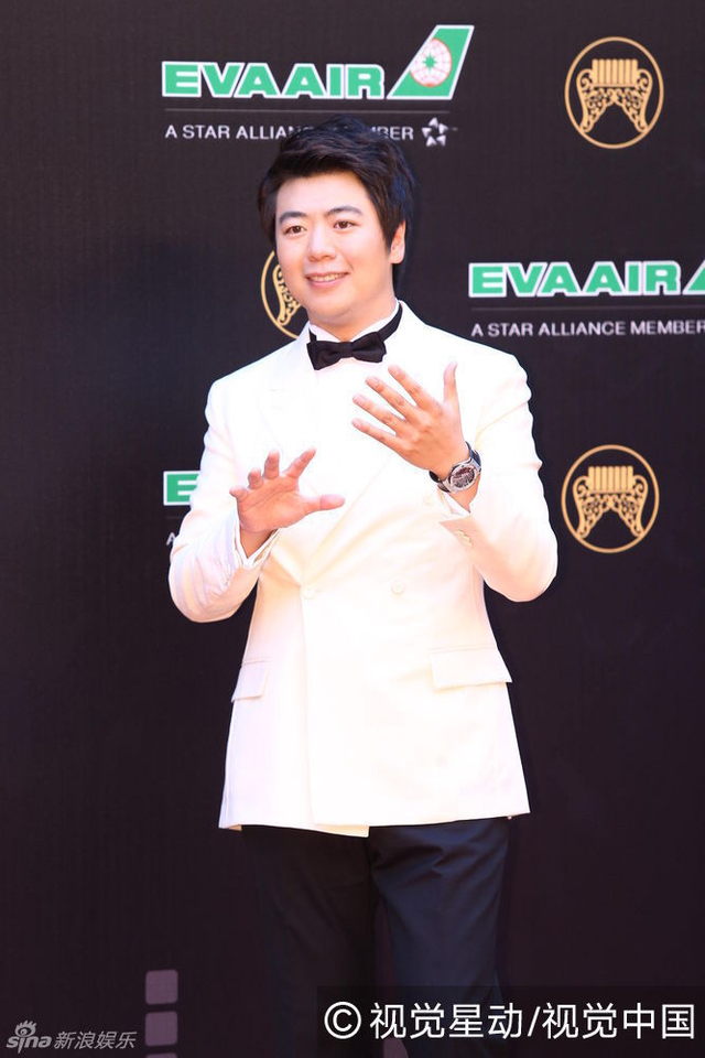 郎朗称对金曲有感情 携手萧敬腾纯粹演出_手机新浪网