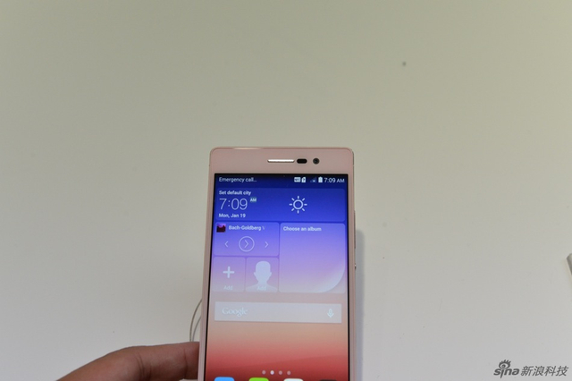 华为发布轻薄手机P7：三版本 售价2888元_手机新浪网