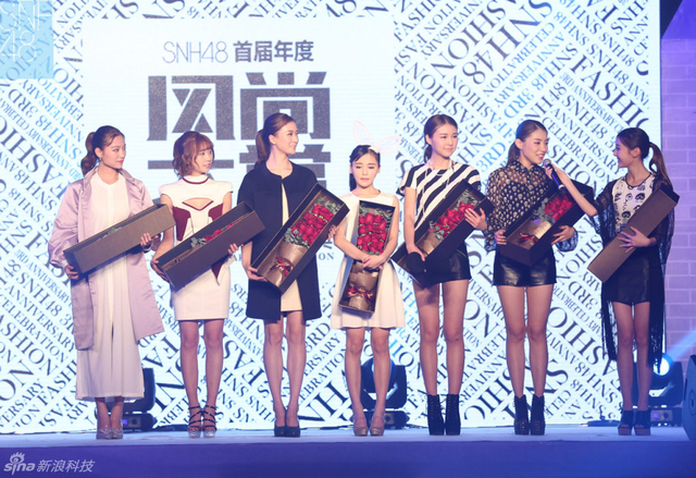 美少女天团“SNH48”卖萌性感照_新浪图片