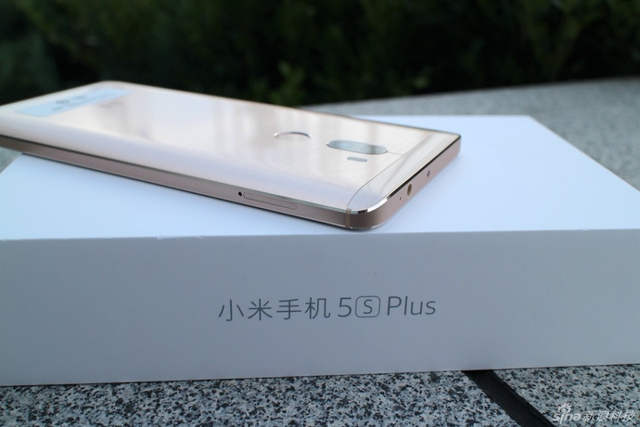 小米5s/5s Plus发布：超声波指纹识别 1999元起售_手机新浪网