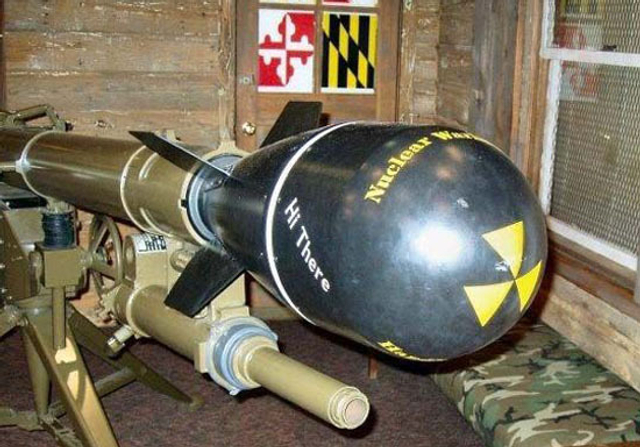 极度愚蠢：美军曾装备核火箭筒杀伤半径超过射程_新浪图片