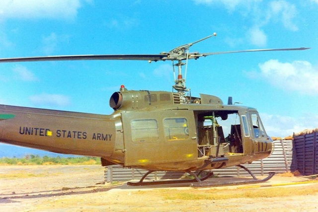 美军越战的标志性武器：UH-1通用直升机有多神_新浪图片