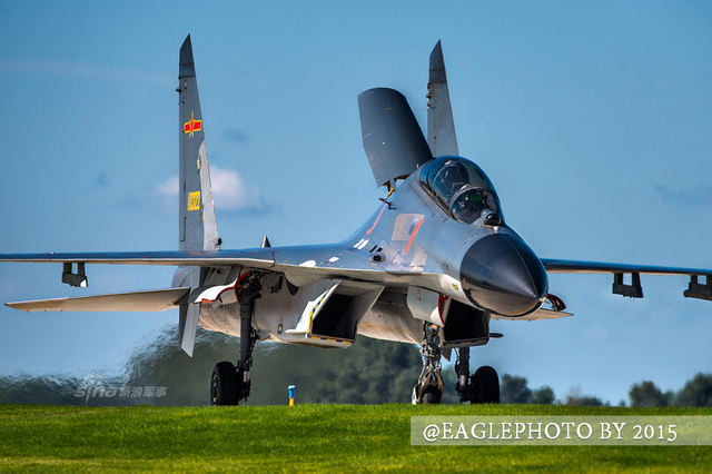 国产最新红外搜索仪解析：歼11B落后歼10B一代_新浪图片