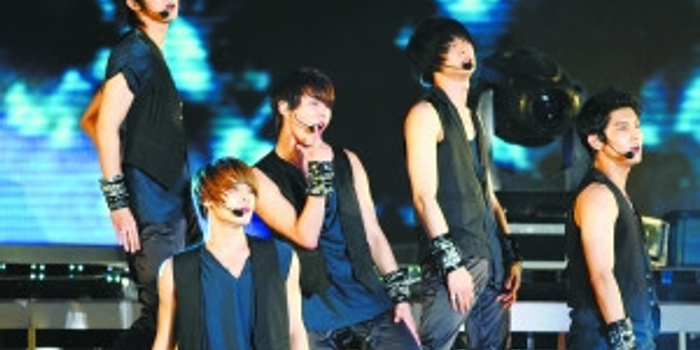 东方神起解约解读：逃离“奴隶明星”制？(图)_手机新浪网