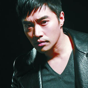 孙逊炮轰天价演员“徒有虚名” 洪天明新房失窃_手机新浪网