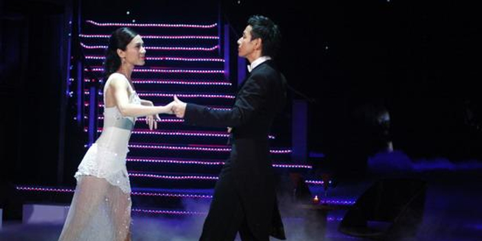 图文：《舞动奇迹》第六场--郭羡妮与吴家乐_手机新浪网