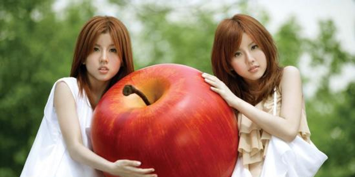 By2告别青涩岁月 稚嫩少女蜕变青春女孩(组图)_手机新浪网