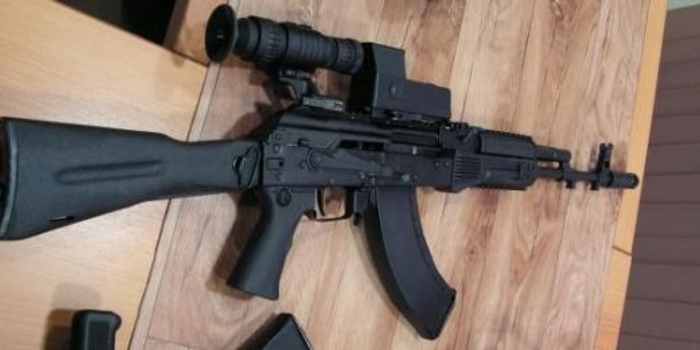 预算不足选AK：俄军选用AK-103作为新制式步枪_手机新浪网