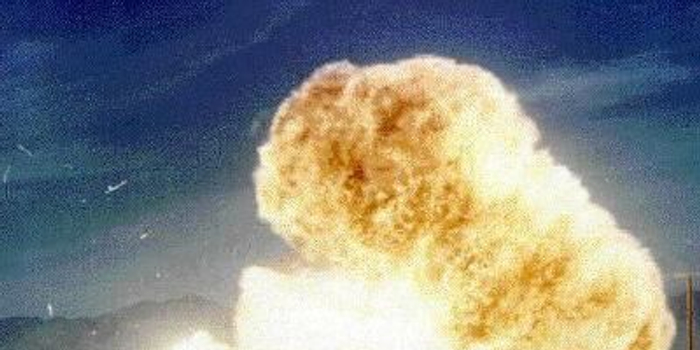 美军为保命反恐时大量使用温压弹 靠近者尸骨无存_手机新浪网